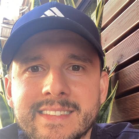 Vito Pizzo Vitopizzo • Threads Say More