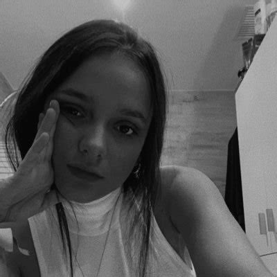 S A R A💙 Saraaromera Posts X