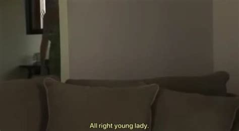 Heartbreaking Moment Before A Mom Spanks Her Daugh Tumbex