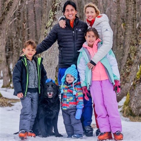 Los Insólitos Toc De Sebastián Estevanez La Nariz Torcida El Pánico