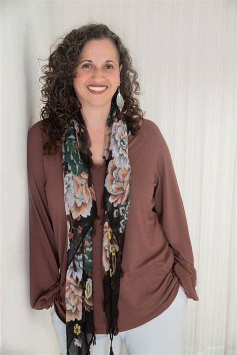 קצת עליי מירב לב כהן מטפלת אימונית ומדריכת הורים אדלריאנית