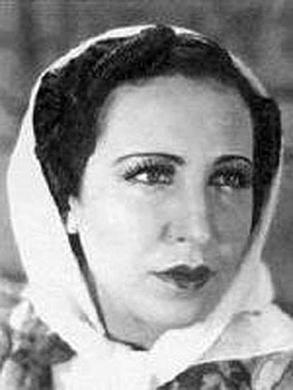 La Actriz Egipcia Amina Rizk Agenda El PaÍs