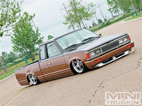 1986 Nissan 720 King Of Clean Front Angle