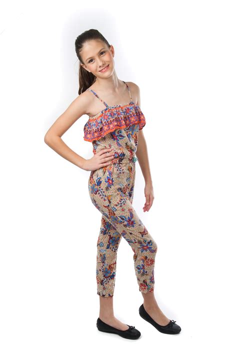 Clementine Murine Tsui Modelling Agency