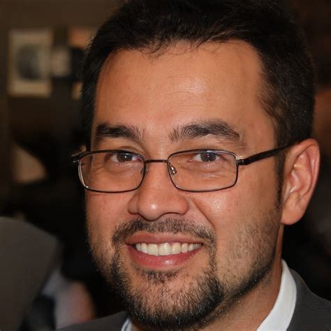 💥「能夠讓你年輕十歲的髮型秘訣」 🌟3秒搞定髮型，輕鬆出門不費力！ 快試試這個🌿 時尚造型，輕鬆打造甜美氣質！ 💧 一物多用，滿足你所有的髮型需求！ 👕舒適不傷發，持久定型一整天