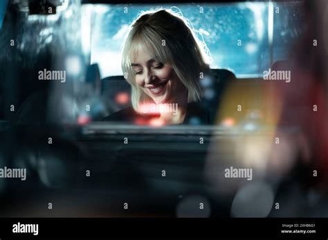 Daddio Dakota Johnson Stock Photo Alamy