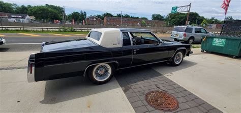 1980 Cadillac Coupe Deville Lowrider