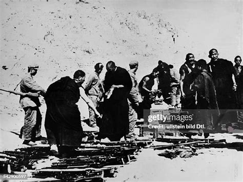 Tibetan Uprising Photos And Premium High Res Pictures Getty Images