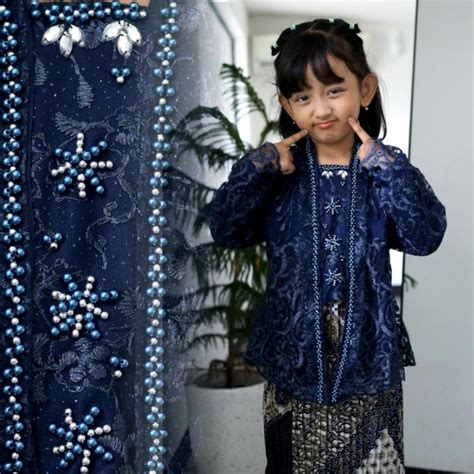 Tops Only • Beautiful Girls Kebaya Dress Cute Sweet Anggun