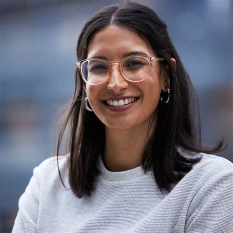 The Art Of Optimism 3 Simple Habits Of People Who Hold Onto Light When