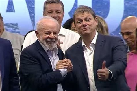 Em Sp Lula Trata Tarcísio Como Aliado Ainda Terá Muita Foto Junto