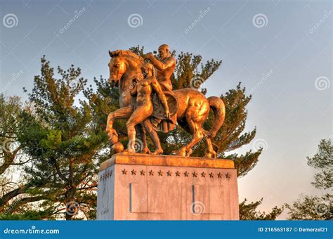 The Arts Of War Valor Editorial Photography Image Of Landscape 216563187