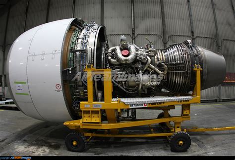 Pratt Whitney Pw4000 Pratt And Whitneys Pw4000 94 Inch Fan Qhoz