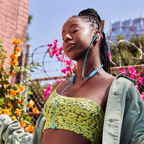 New Beats Flex Earbuds Announced With 12 Hour Battery Life And Usb C