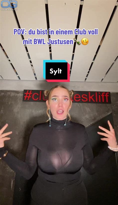 Ema Santi Nude Pictures Onlyfans Leaks Playboy Photos Sex Scene