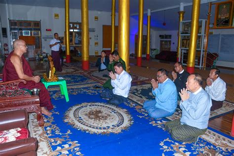 ရခိုင်ပြည်နယ်ဝန်ကြီးချုပ် ဦးထိန်လင်း စစ်တွေမြို့ပေါ်ရှိ ပြည်နယ်ဩဝါဒ