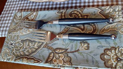 Robin Flies South Tiptoeing Into Fall