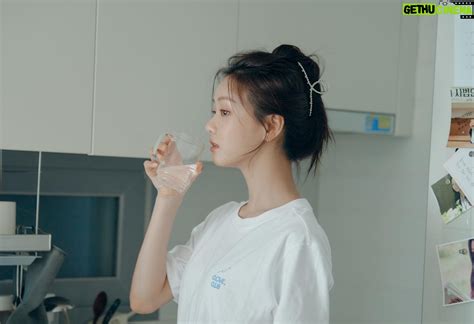 Lee Se Hee Wiki Biography Age Gallery Spouse And More