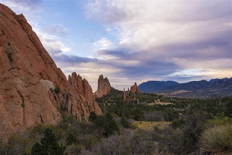 Garden Of The Gods At Sunrise Colorado Springs Photograph By Brian
