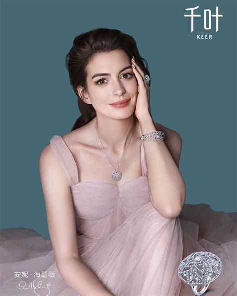 Anne Hathaway Keer 2019 Campaign • Celebmafia