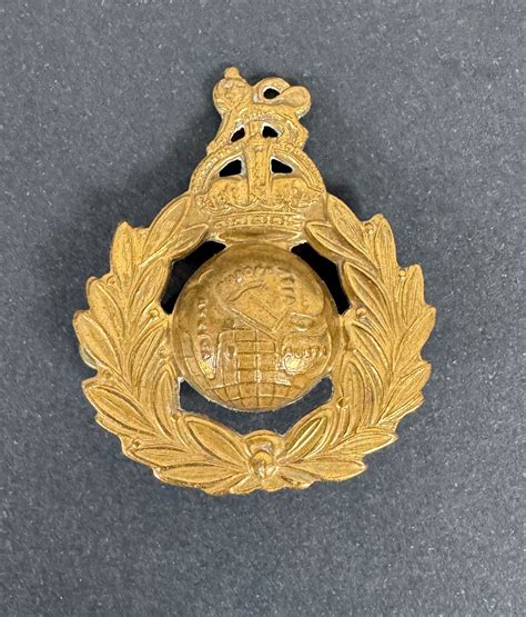 Royal Marines Cap Badge Ww2 British Medals Militaria