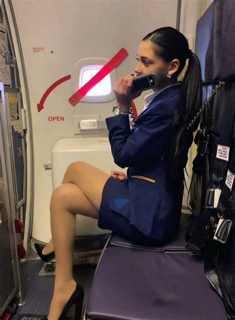Cute Flight Attendants 50 Pics