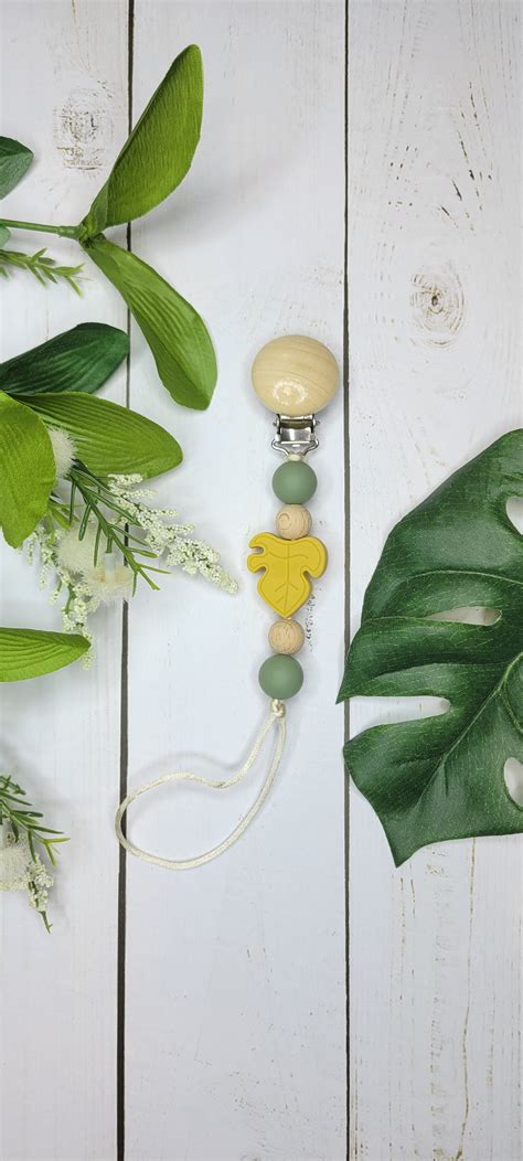 Leaf Boho Pacifier Clip Silicone Sassy Silicone