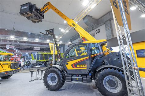 Dieci Introduceert Grotere Landbouwverreiker Op Agribex Trekker