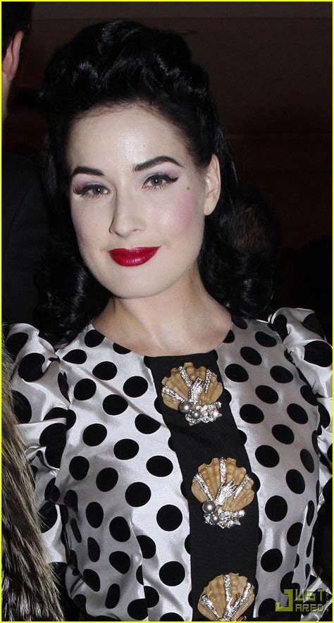 The Fashion Eclectic Osiris Blog Diva Von Teese Style