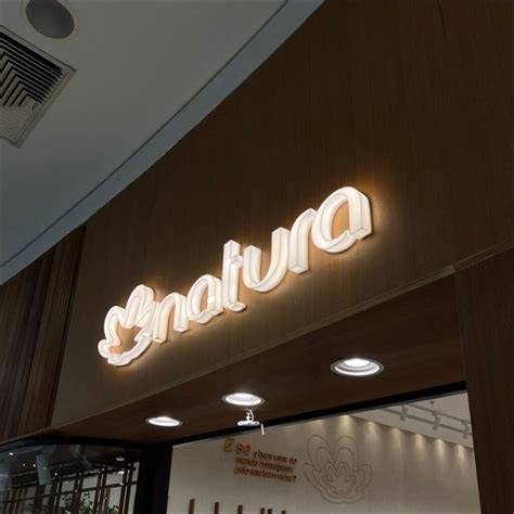 Comunicação Visual Interna Com Letreiro Luminoso Em Curitiba Phf