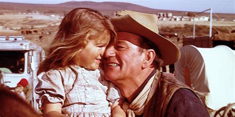 Les 7 Enfants De John Wayne Ont Maintenant Leur Propre Famille Sa