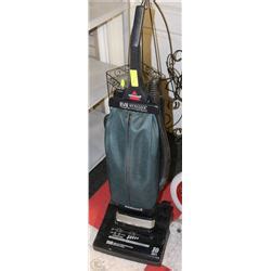 Bissel 10 Amp Vacuum