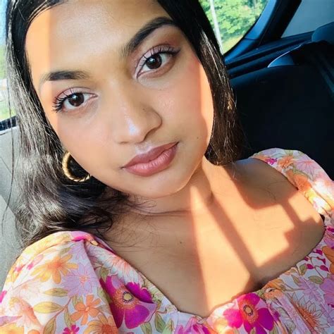 Ushani Devni 🌸 Youtube