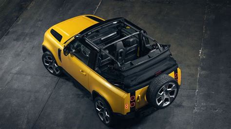 Heritage Customs Mulai Produksi Land Rover Defender Convertible Dengan Sentuhan Unik