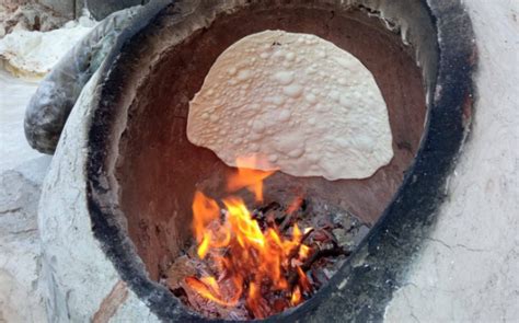 تنور الطين صناعة تصارع للبقاء في العراق المسلة