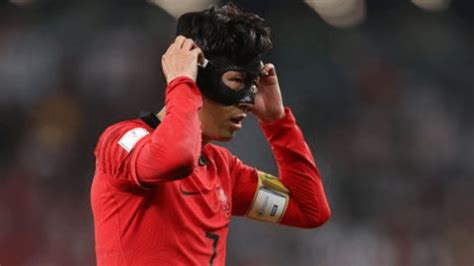 Why Are South Korea Star Son Heung Min And Others Wearing Masks At The