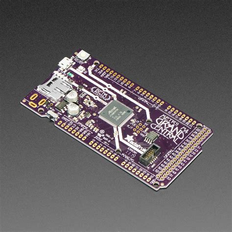 Adafruit Grand Central M4 Express Featuring Samd51