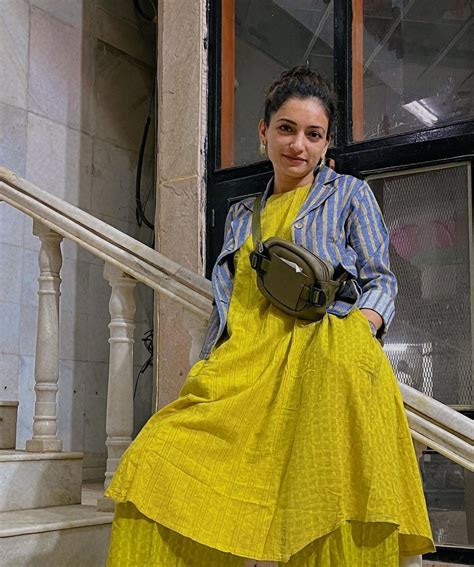 20 Vaibhavi Upadhyay Photos Find Latest Hd Images Pictures Stills