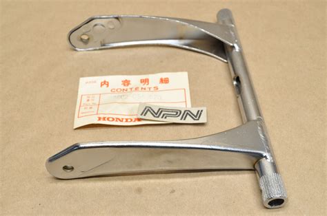 Nos Honda Cl90 Scrambler Rear Turn Signal Mount Stay Stem Bracket 33602