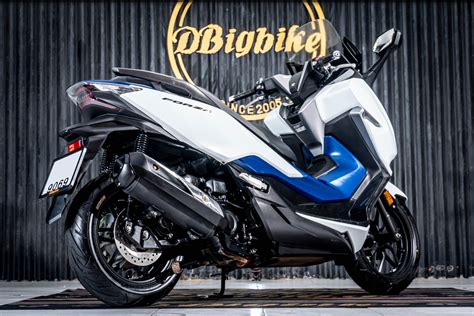 Honda Forza 300 Dbigbike