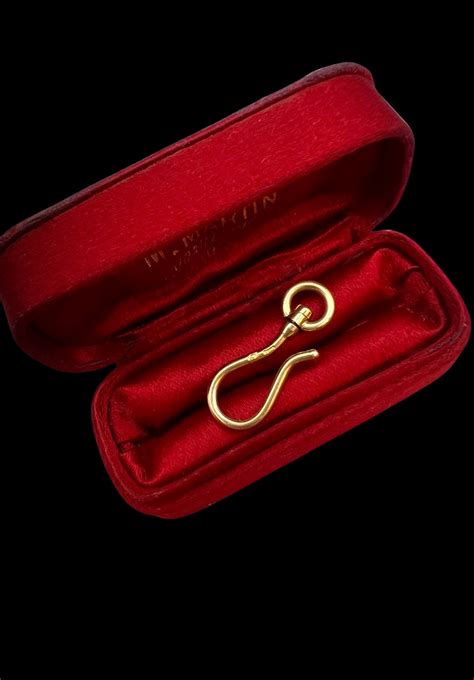 Victorian 15ct Gold Shepherds Hook The Old Cut