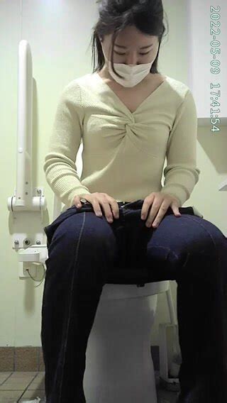 Pee Desperation Thisvid Com