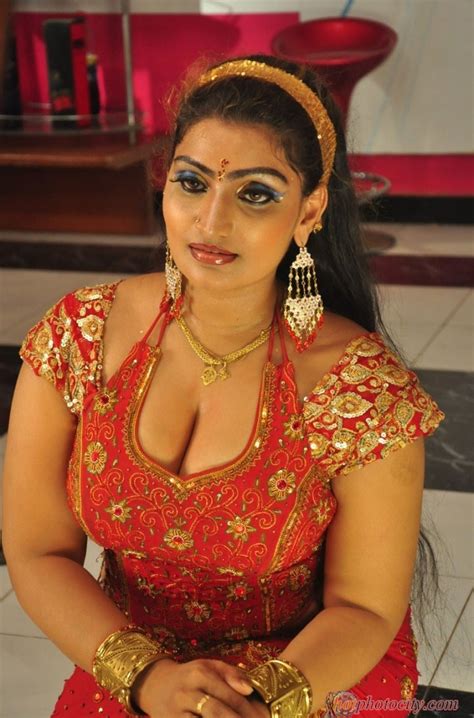 Photo Galleri Actress Babilona New Hot Stills