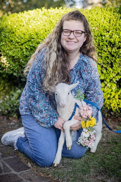 Easter Bonnet Parade Ecc Blueroom