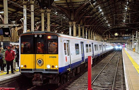 Wnxx Pictures 315856 315847 Class 315 Commemorative Tour 261122