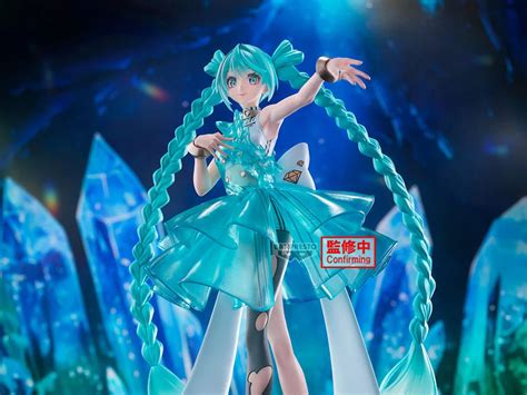 Banpresto Vocaloid Evolve Clearluxe Hatsune Miku Emeraldgem Figure