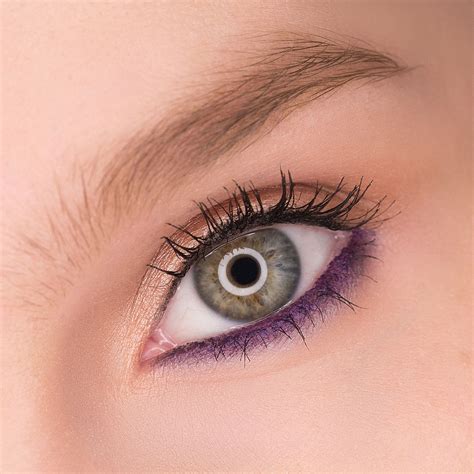Pin By G U M M Y B E A R On Makeup In 2025 Purple Makeup Looks Smoky