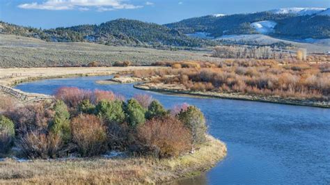 Colorado Lakes And Rivers Map Charting Natures Wonders