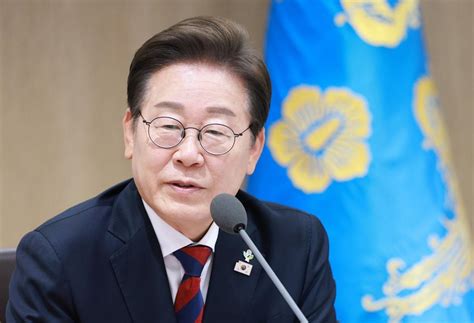 李대통령 이완규·함상훈 헌법재판관 후보자 지명 철회 Mlbpark