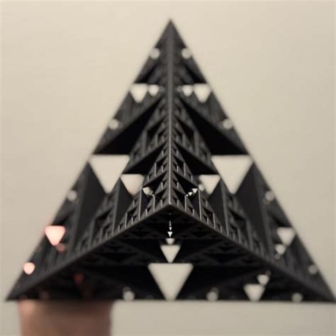 🎚️ Sierpiński Triangular Bipyramid Fractal Level 5 Vase Mode ・free Stl File For 3d Printing・cults